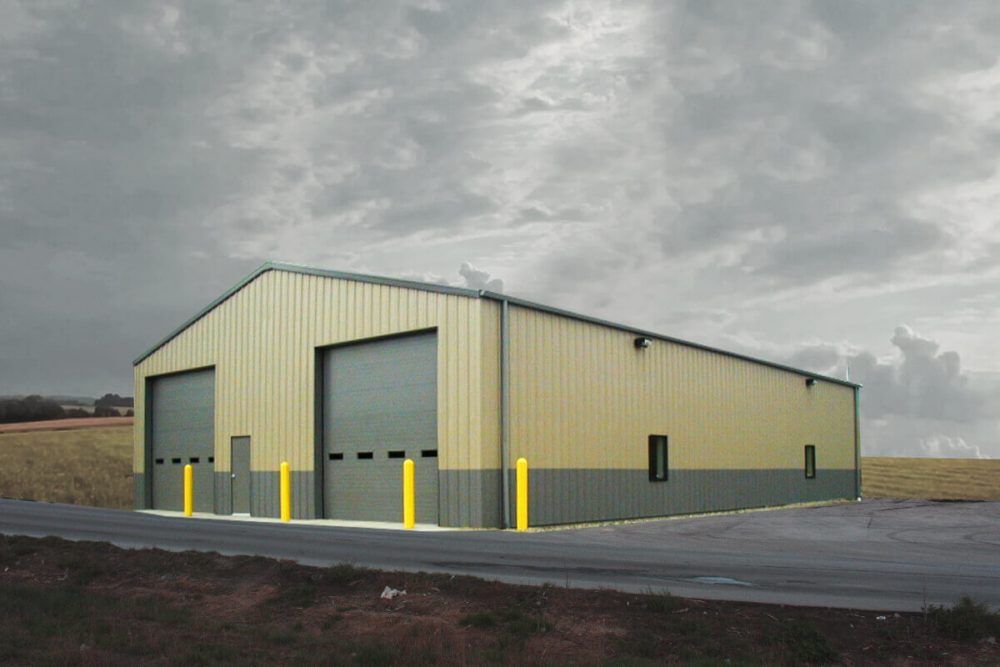 The Halen Commercial Garage 46x85x15 - Big Buildings Direct